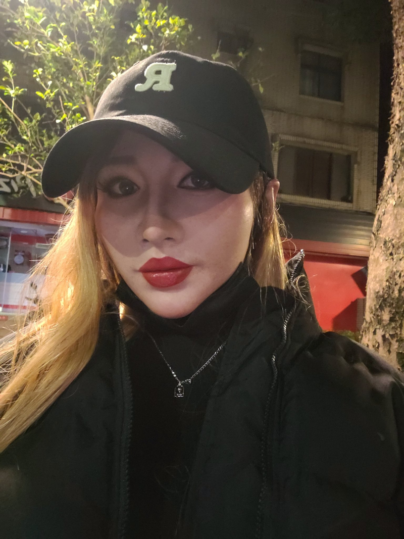 InTheMask by Moli's - Best MtF Outfits, Silicone Masks and Bodysuits